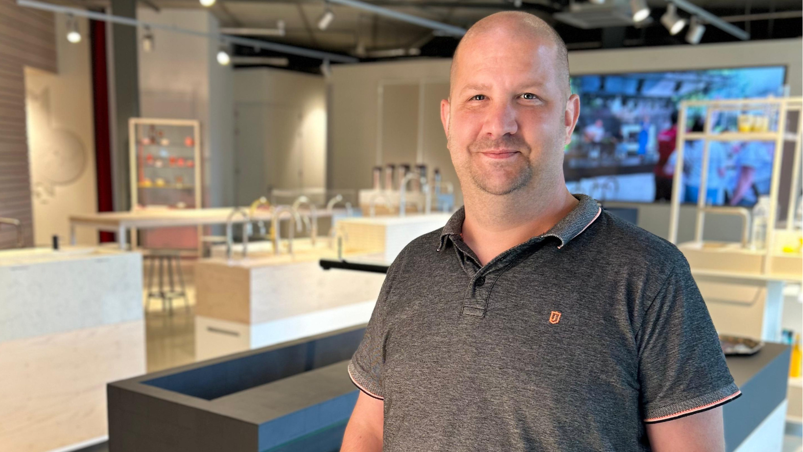 Behind the title: Erwin van Hoof